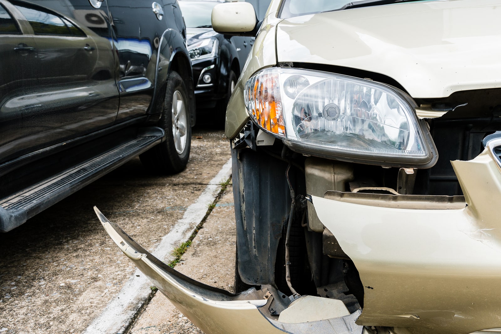 What You Should Know About Sideswipe Collisions | Benson & Bingham